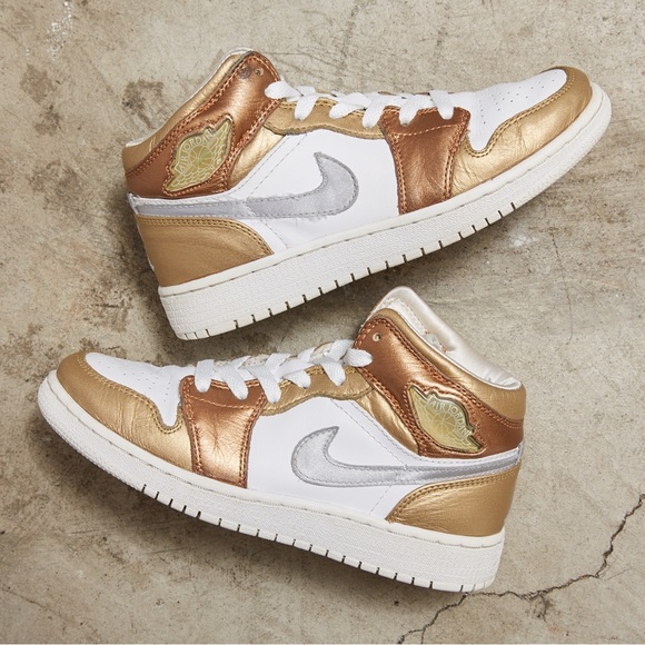 Jordan | Shoes | Nike Air Jordan Premium Gs Metallic Goldwhitemetallic ...